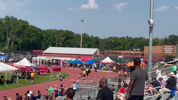Group 3 Boys 4x100 Relay Finals Section 3 | NJSIAA Sectionals South ...